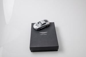 Aston Martin Aston Martin DBS Inspired Silver Wireless Mouse