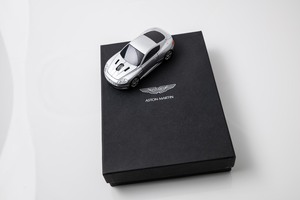 Aston Martin Aston Martin DBS Inspired Silver Wireless Mouse